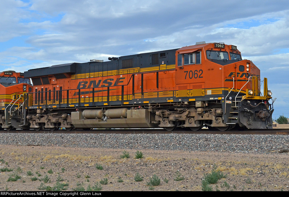 BNSF 7062
